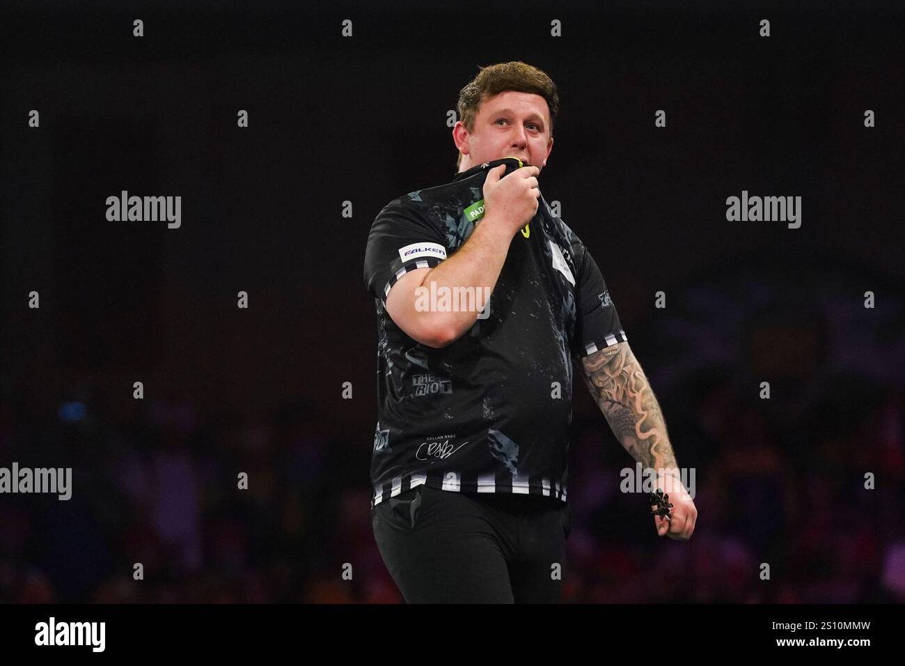 Callan Rydz of England celebrates his victory in the round 4 match ...