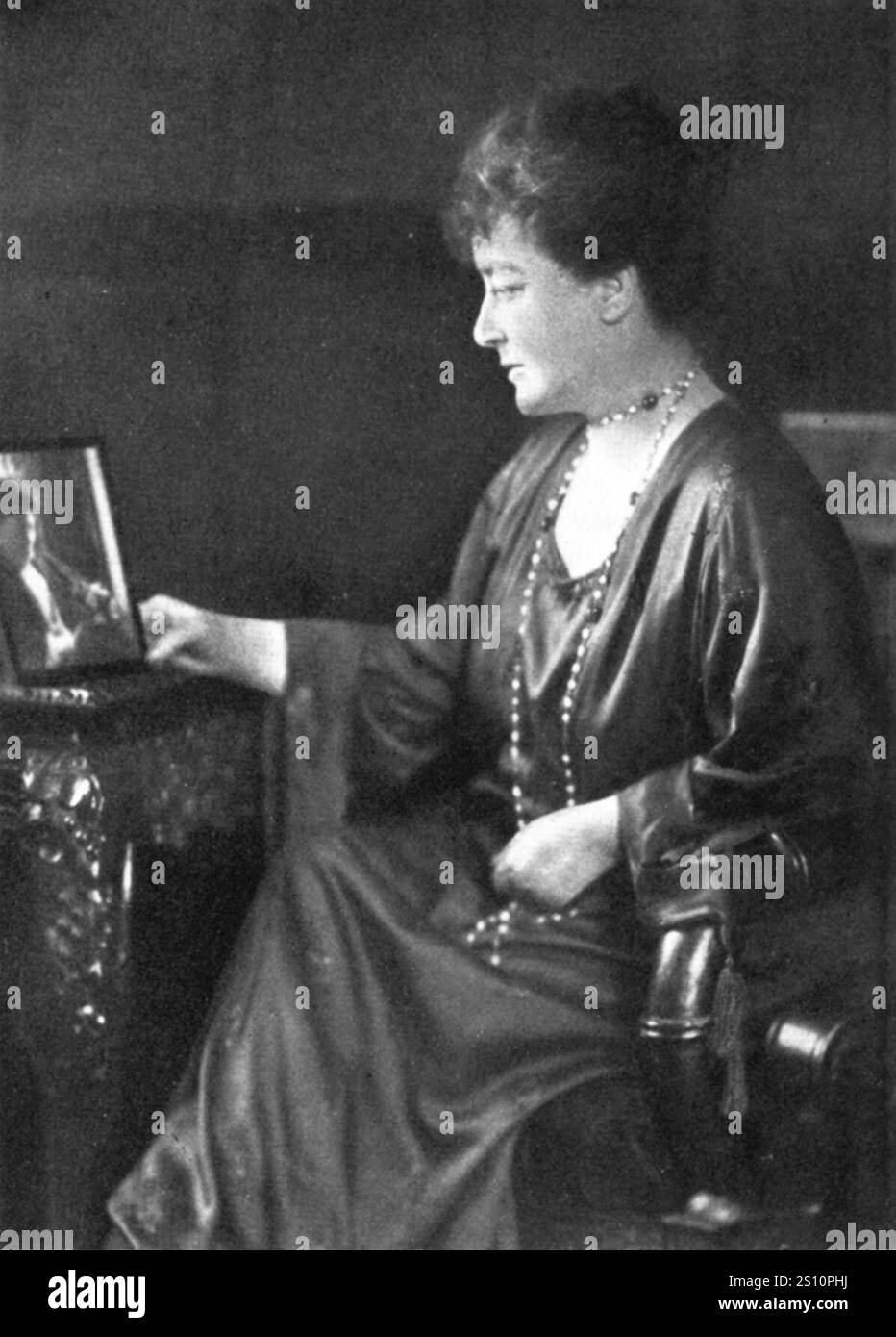 Eliza Davis Aria circa 1918 Stock Photo - Alamy