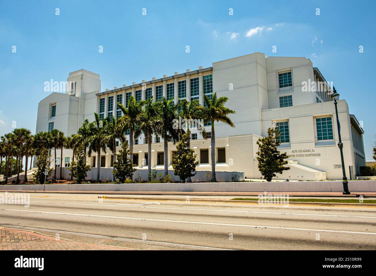Alto Lee Adams United States Courthouse, US Route 1, Fort Pierce ...