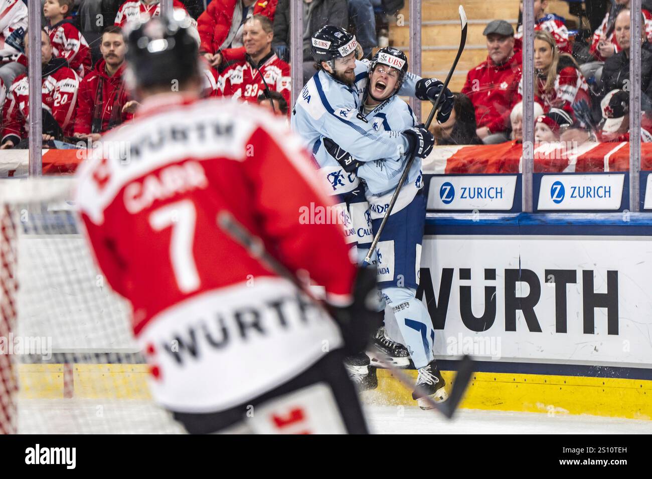Straubing's Joshua Samanski, right, and Straubing's JC Lipon celebrate ...