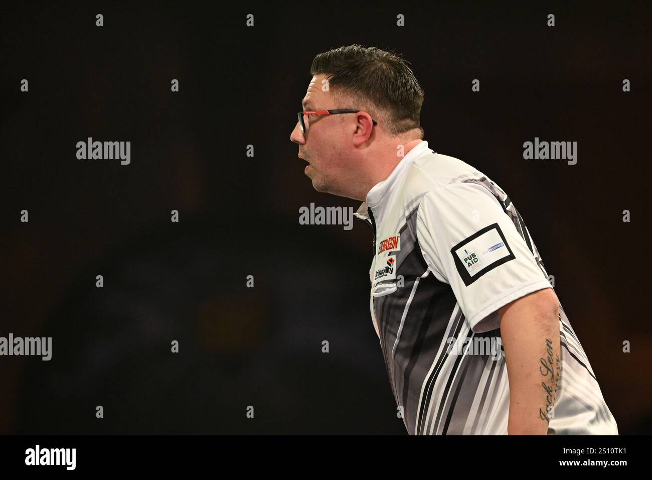 Alexandra Palace, London, UK. 30th Dec, 2024. 2024/25 PDC Paddy Power ...