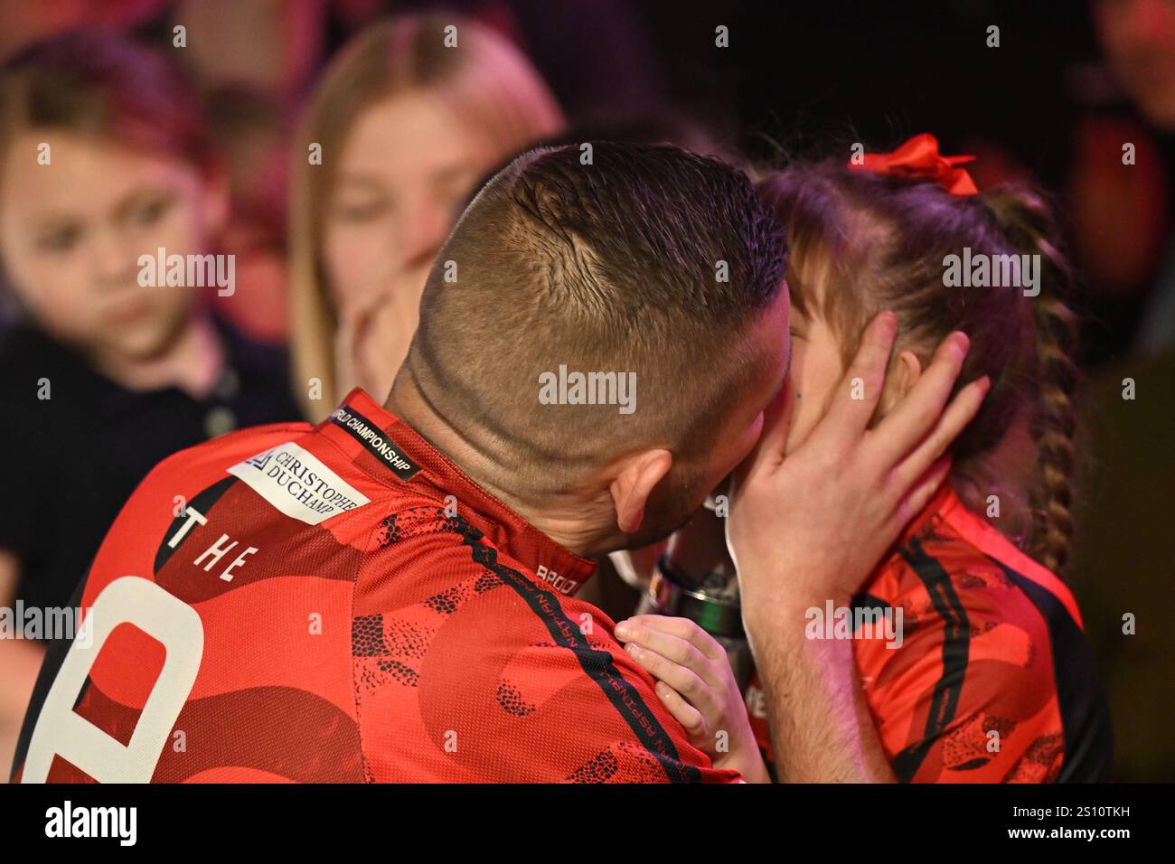 Alexandra Palace, London, UK. 30th Dec, 2024. 2024/25 PDC Paddy Power ...