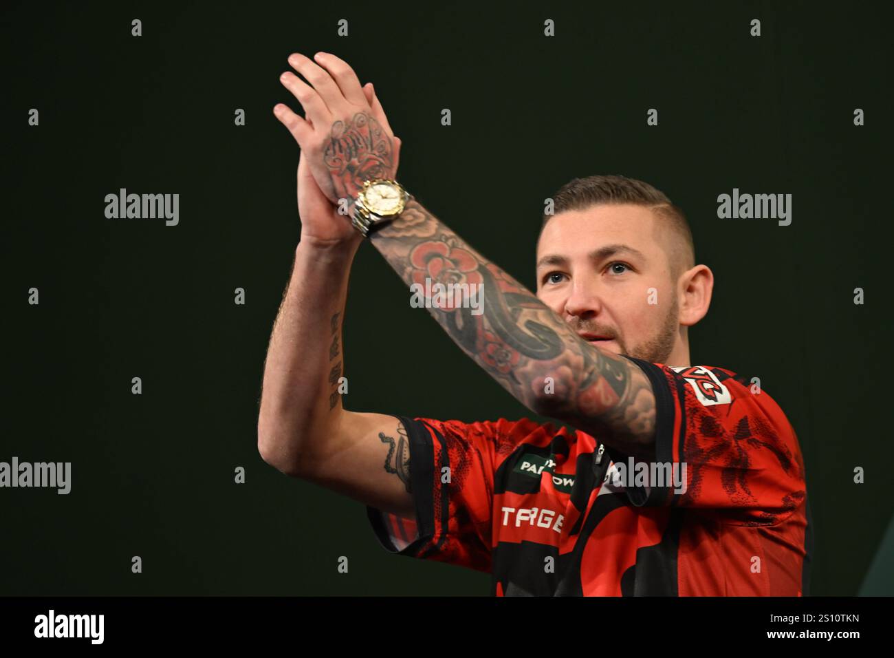 Alexandra Palace, London, UK. 30th Dec, 2024. 2024/25 PDC Paddy Power ...