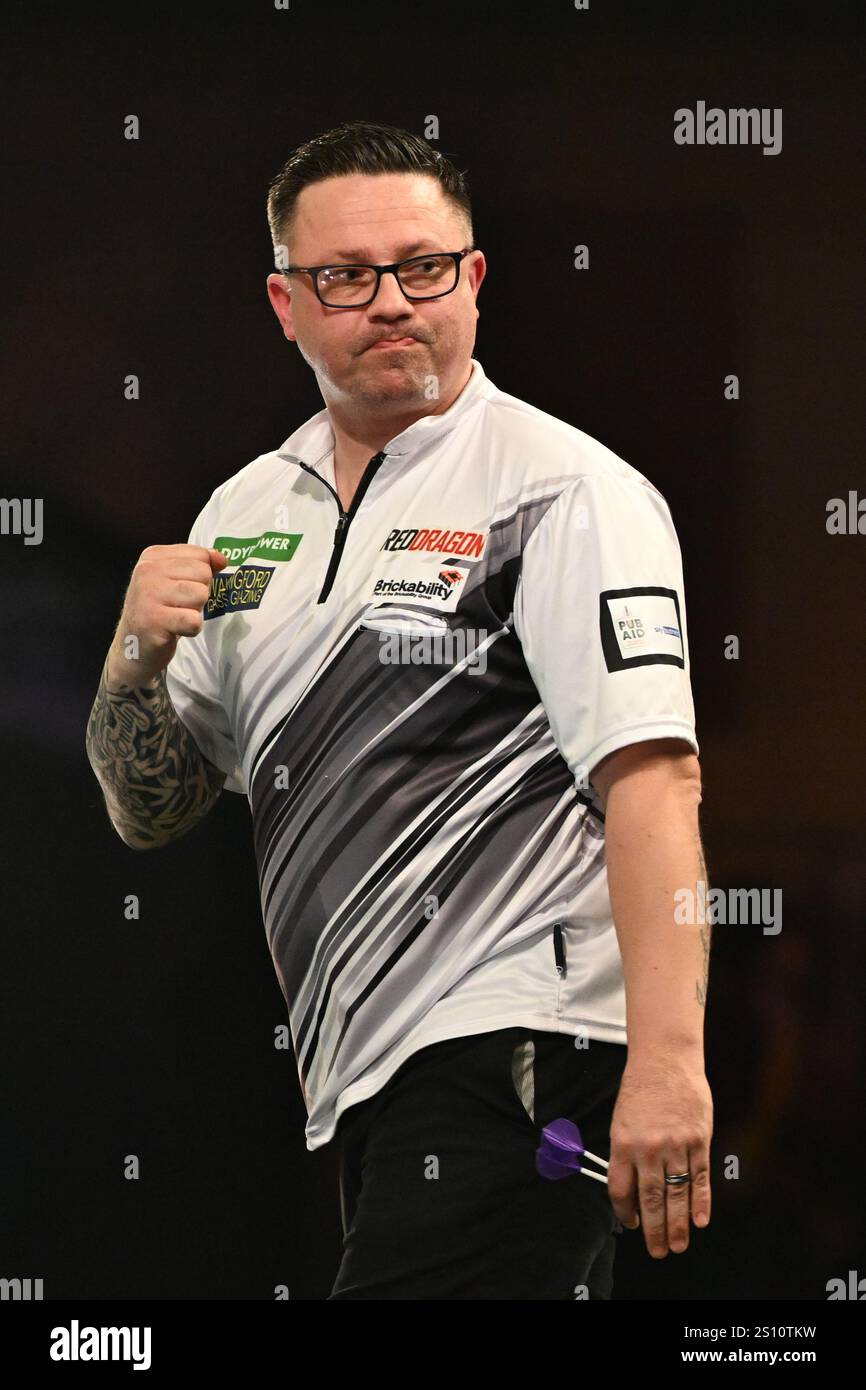 Alexandra Palace, London, UK. 30th Dec, 2024. 2024/25 PDC Paddy Power ...