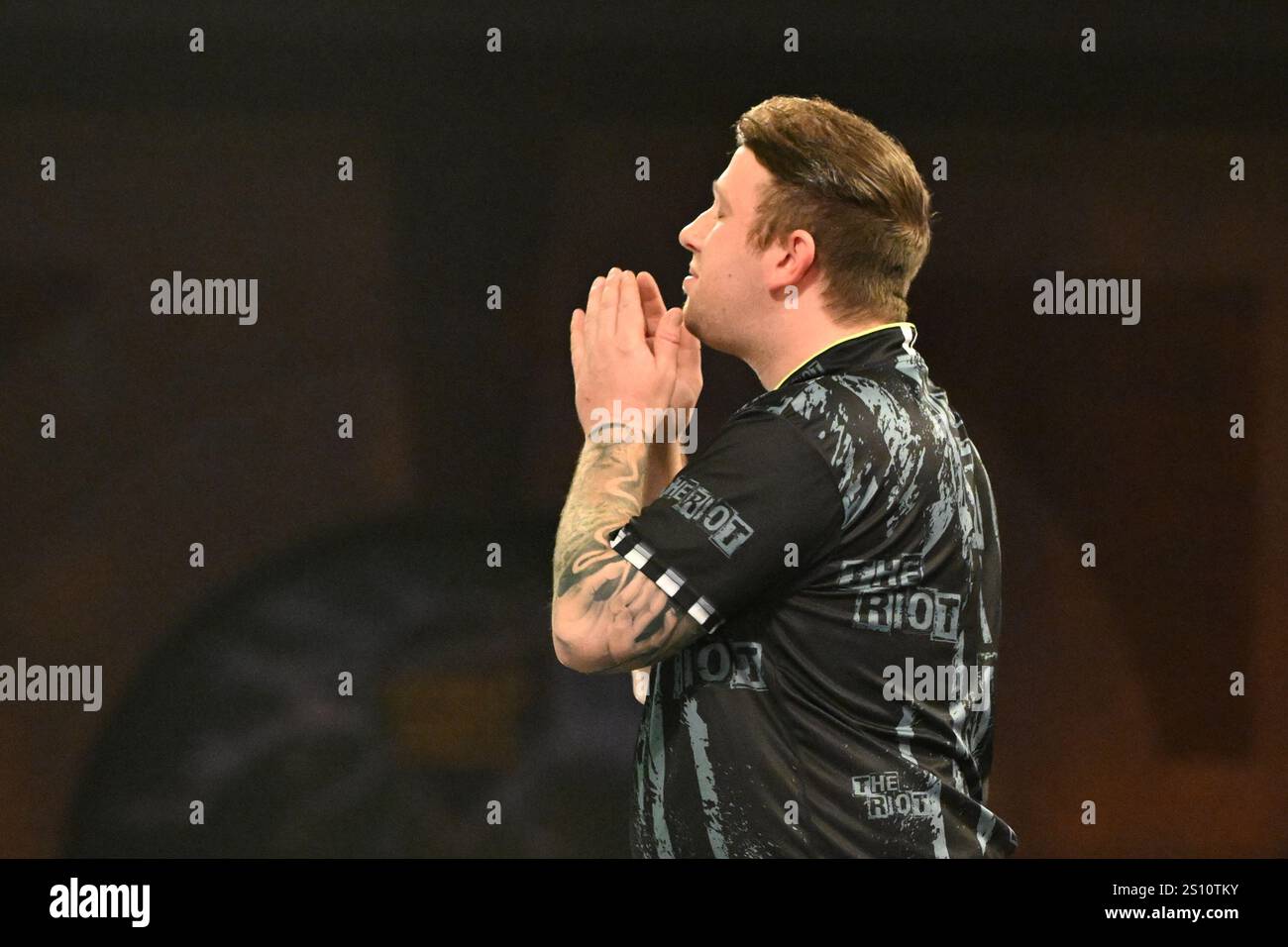 Alexandra Palace, London, UK. 30th Dec, 2024. 2024/25 PDC Paddy Power ...