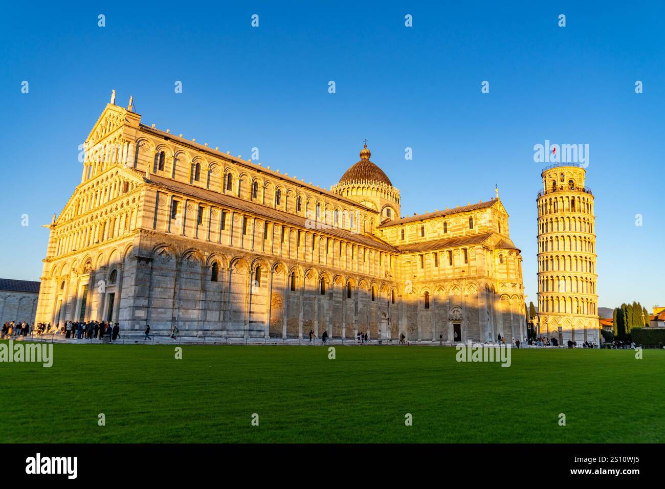 The Pisa Cathedral and Leaning Tower in the Piazza dei Miracoli in Pisa ...