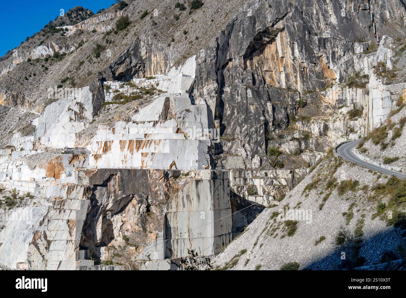 Fantiscritti basin hi-res stock photography and images - Alamy