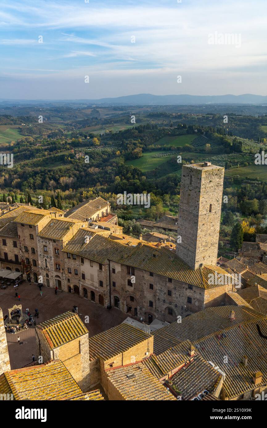 Torre dei Becci overlooks the Piazza della Cisterna in the medieval ...