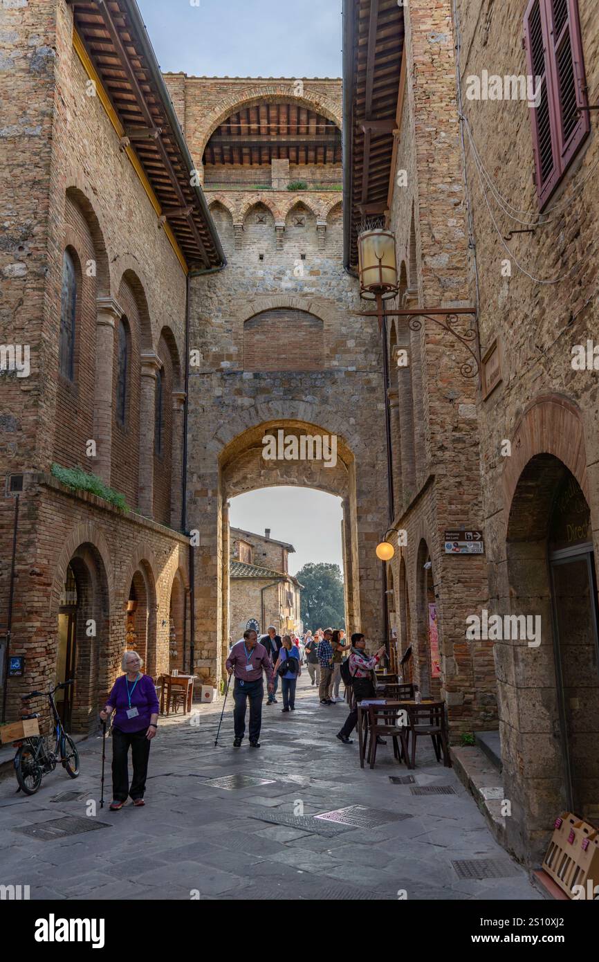 The Via San Giovanna passes through the Porta San Giovanni into the ...