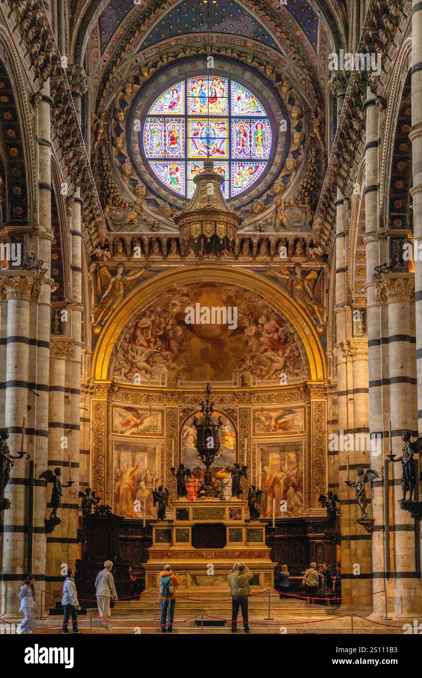 Siena cathedral inside hi-res stock photography and images - Alamy