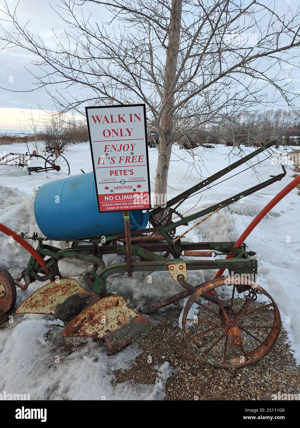 Enjoy Pete's heritage museum sign at the longitudinal centre in Tache ...