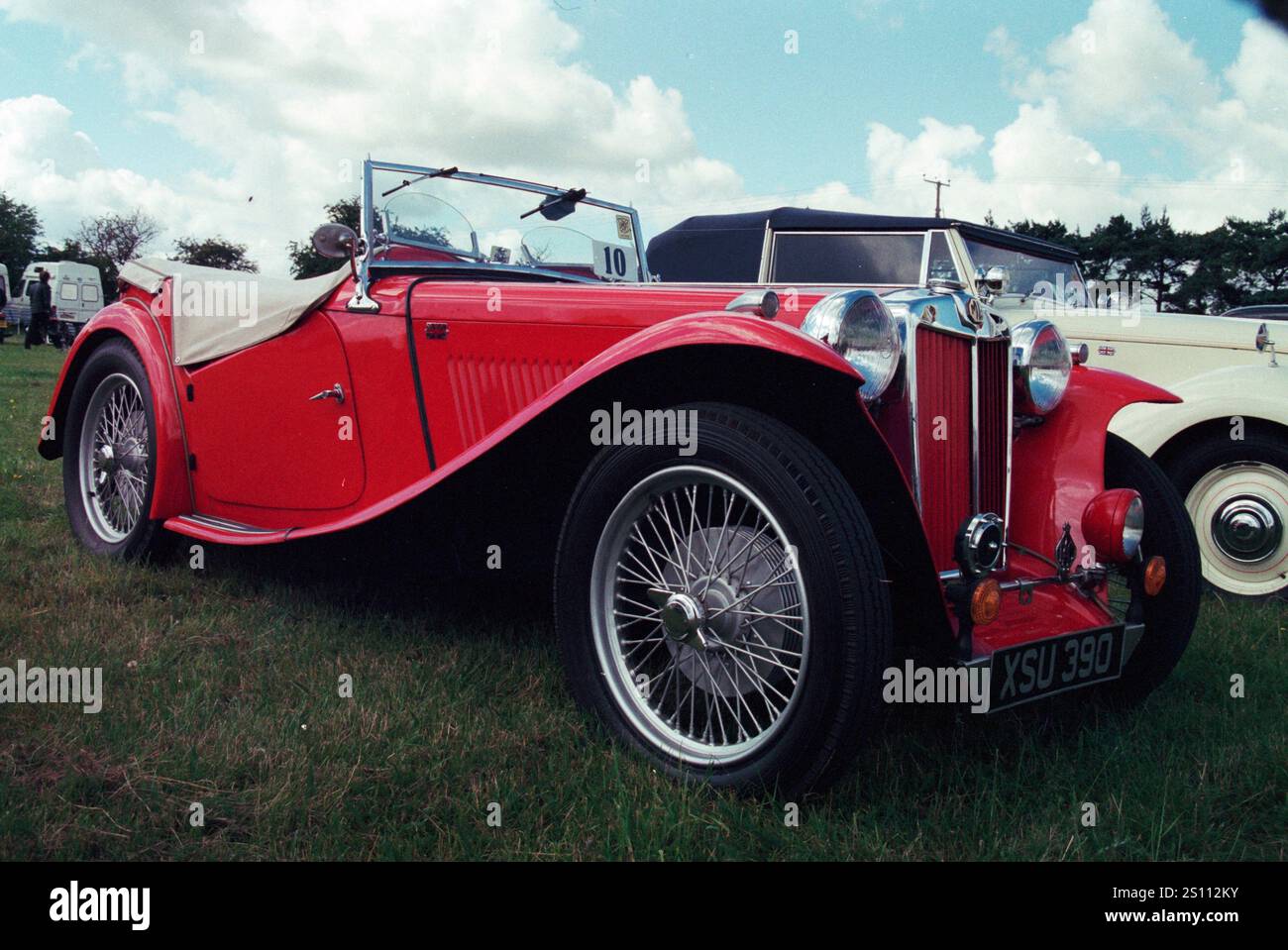 Vintage classic retro car hi-res stock photography and images - Alamy