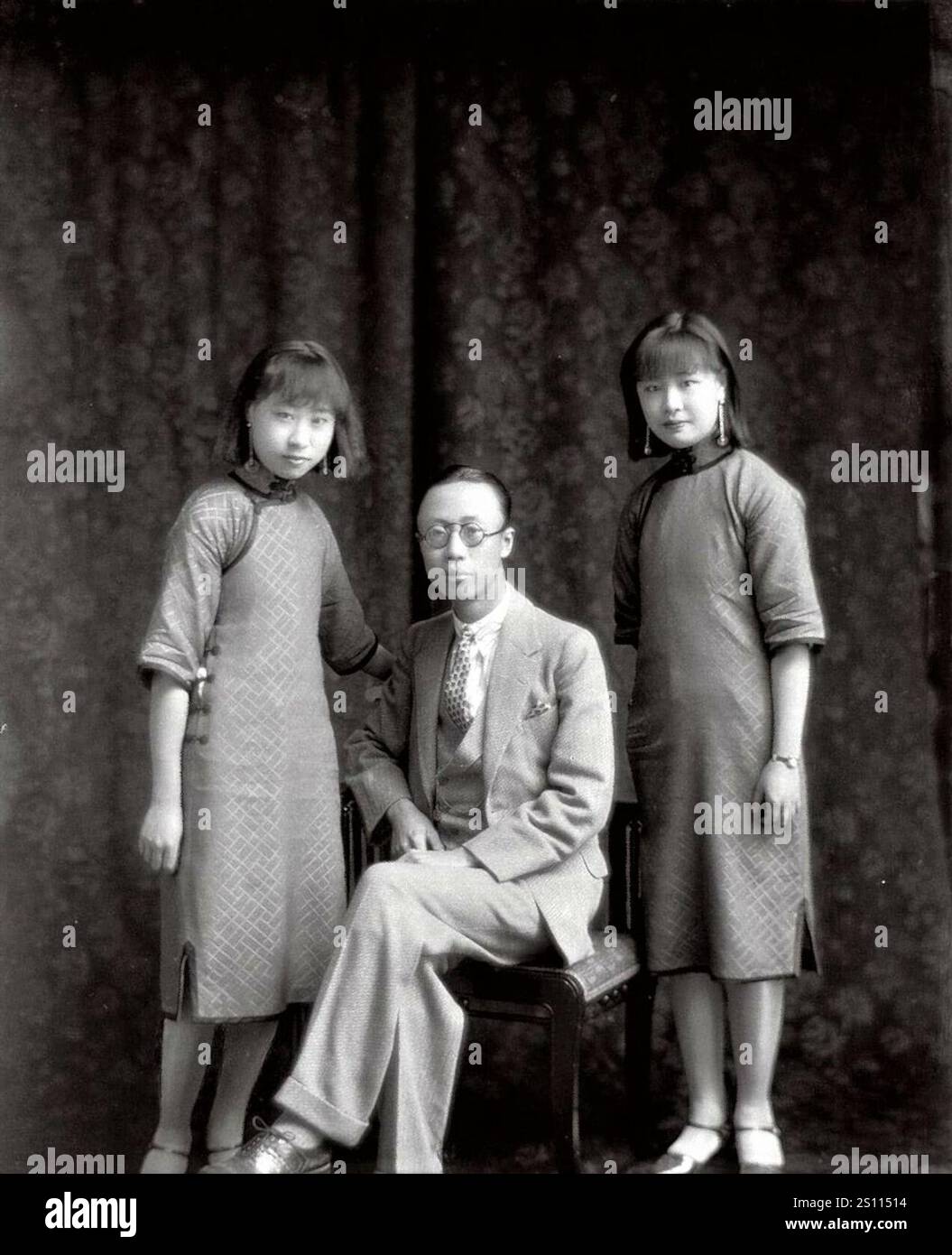 Emperor puyi hi-res stock photography and images - Alamy