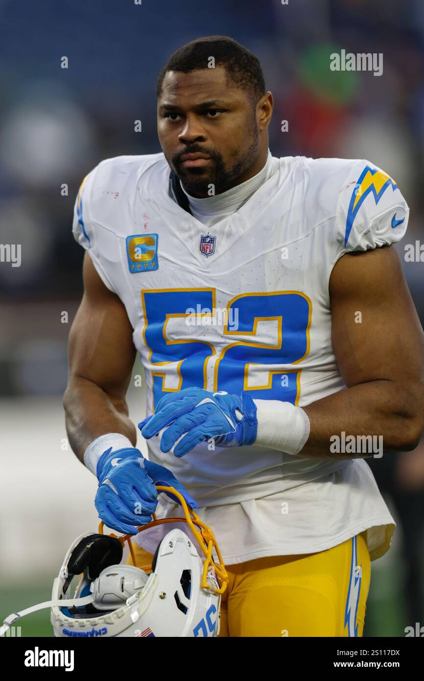 Los Angeles Chargers linebacker Khalil Mack (52) reacts after defeating ...