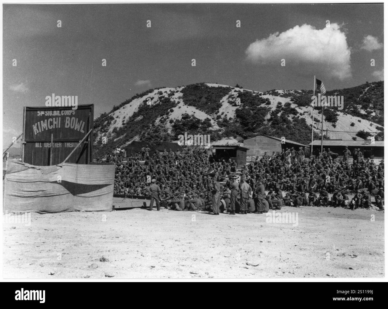 Signal battalion corps hi-res stock photography and images - Alamy