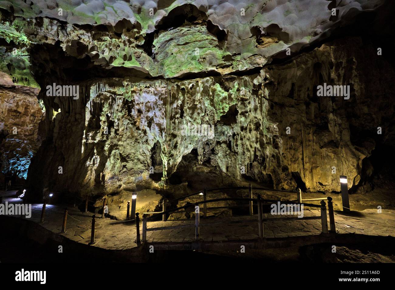 Sung Sot Cave, Halong Bay, Vietnam Stock Photo - Alamy