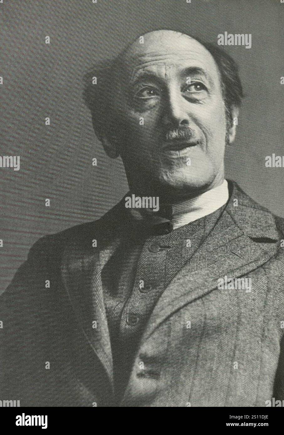 Alfred kerr hi-res stock photography and images - Alamy