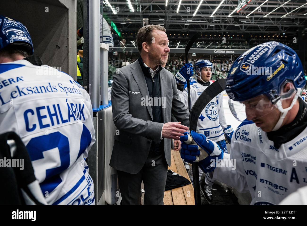 241230 Leksands tränare Charles Berglund under ishockeymatchen i SHL mellan Rögle och Leksand ...