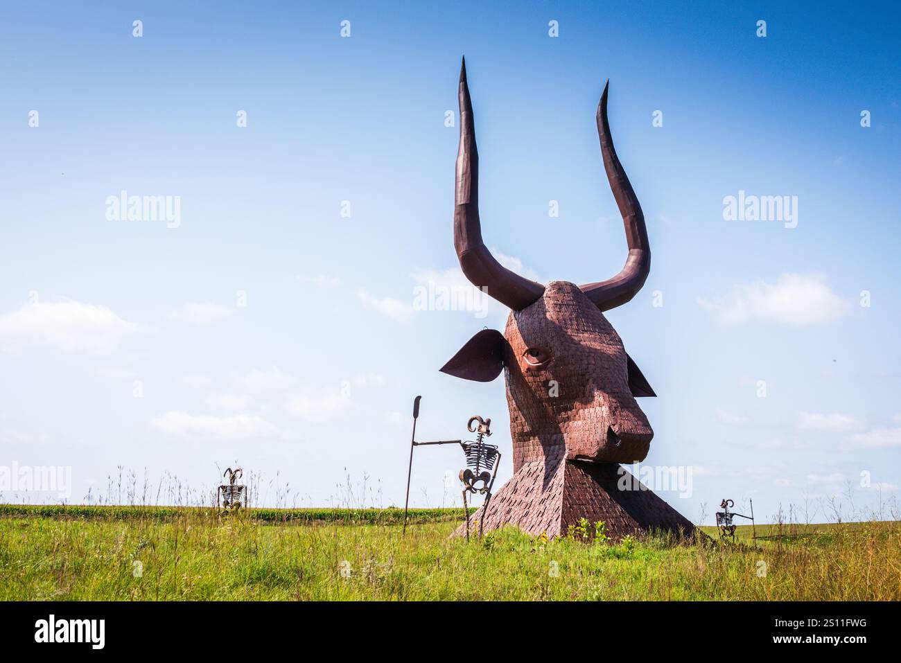 Montrose SD USA - August 26, 2017: Giant horned bull bronze with ...