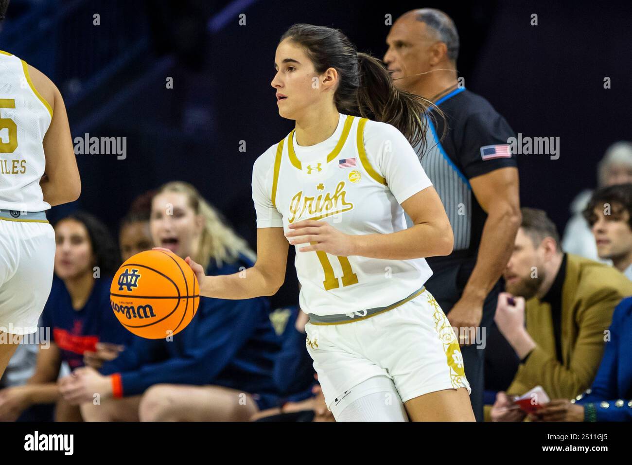 Notre Dame guard Sonia Citron (11) dribbles the ball during the first ...