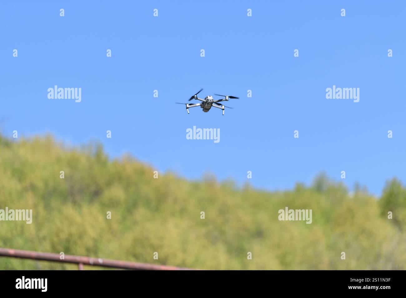 Flying over forest search rescue hi-res stock photography and images ...