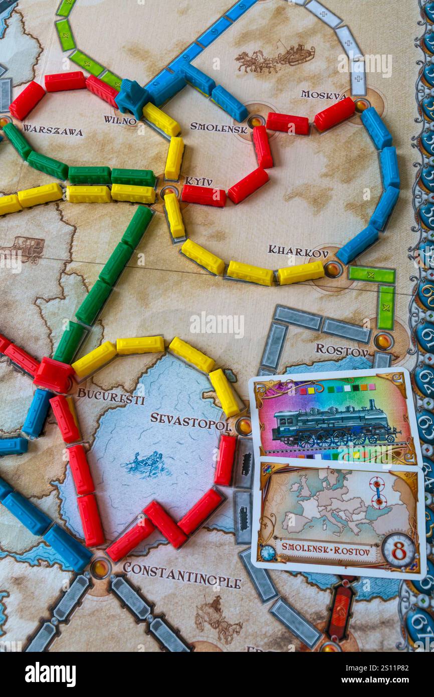 Llustrated cards hi-res stock photography and images - Alamy