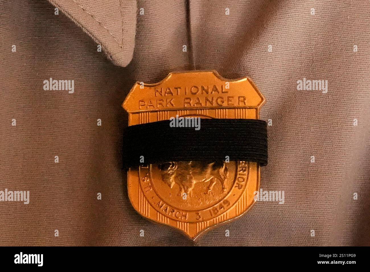 A black ribbon denoting the death of former President Jimmy Carter ...