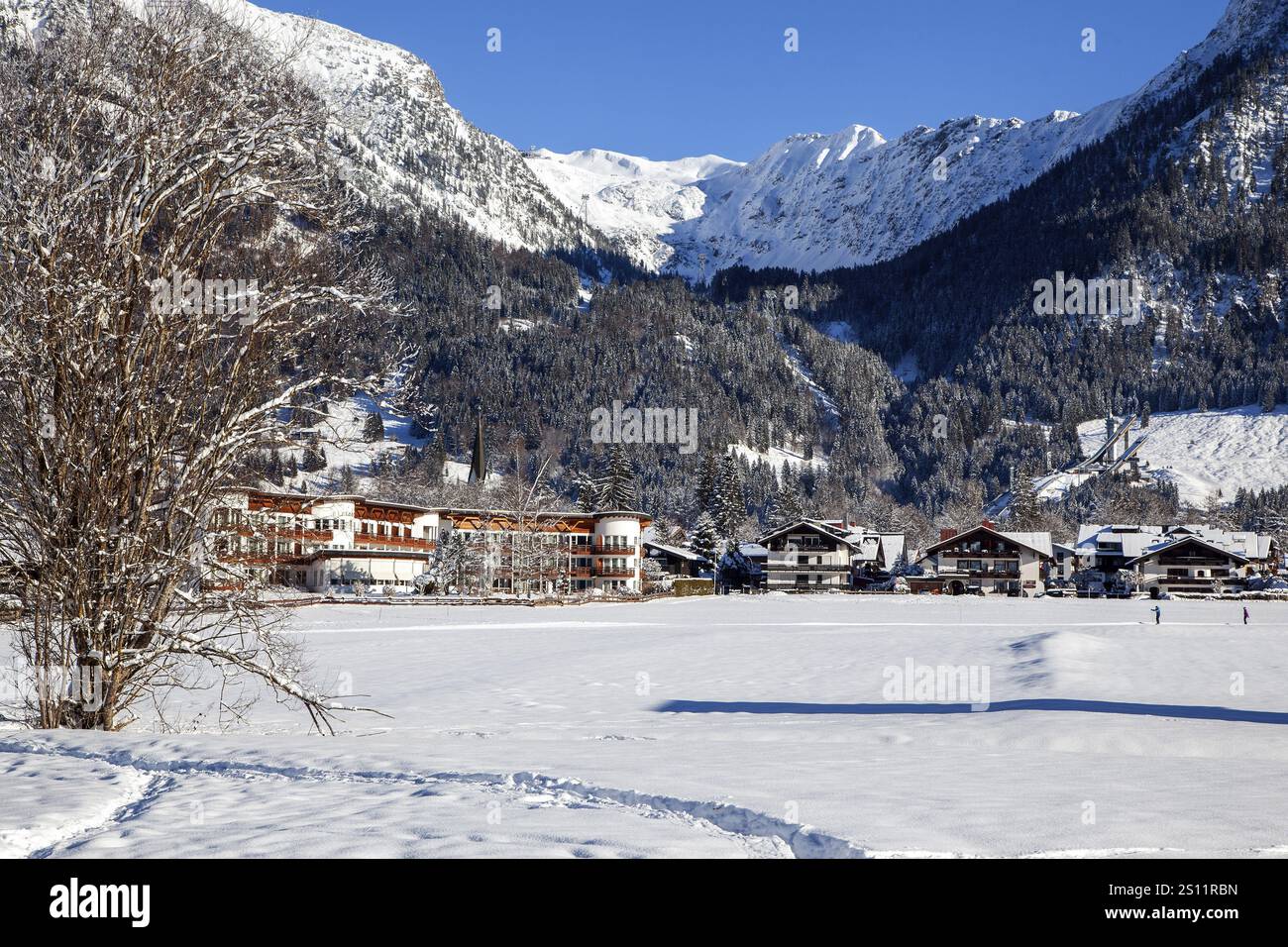 Winter landscape, snowy landscape, view of Oberstdorf, behind Nebelhorn ...
