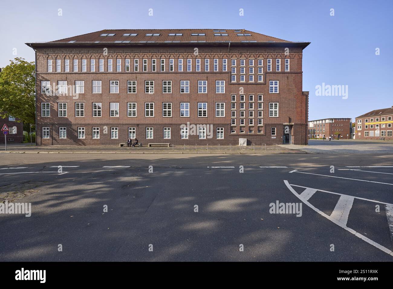 Tax office Wilhelmshaven, brick architecture, red bricks, blue sky ...