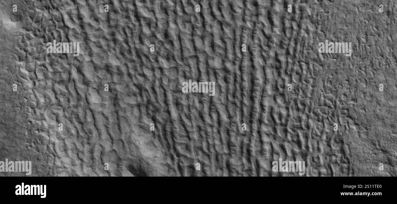 ESP 084582 2195 lineated valley fill (LVF) 02 Stock Photo - Alamy