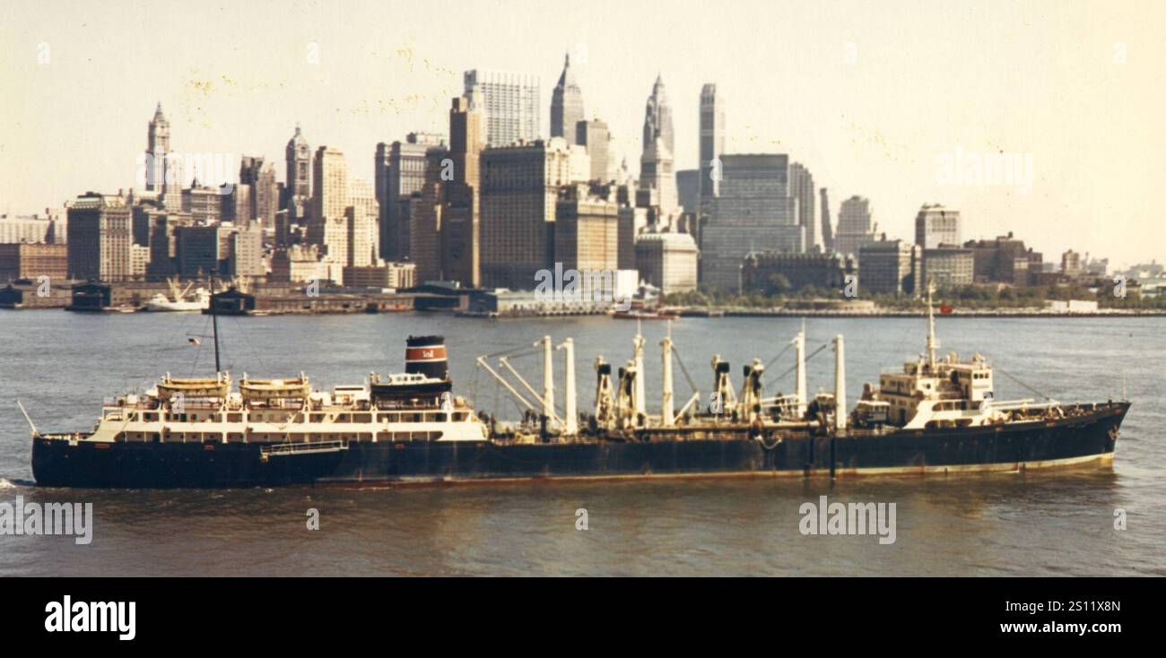 Essayons hi-res stock photography and images - Alamy