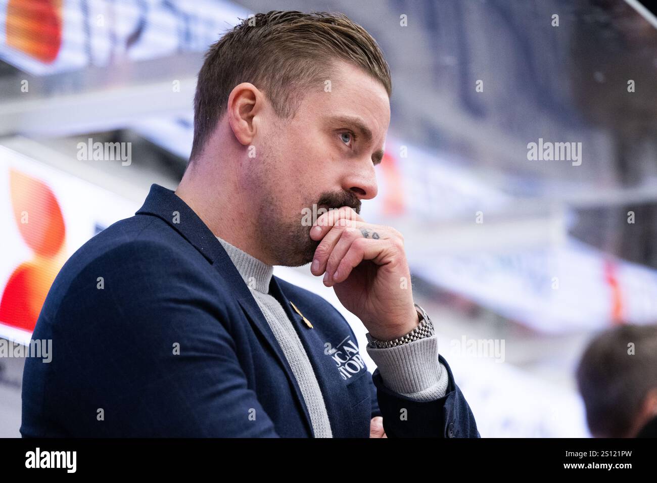 241230 Skellefteås tränare Pierre Johnsson under ishockeymatchen i SHL ...
