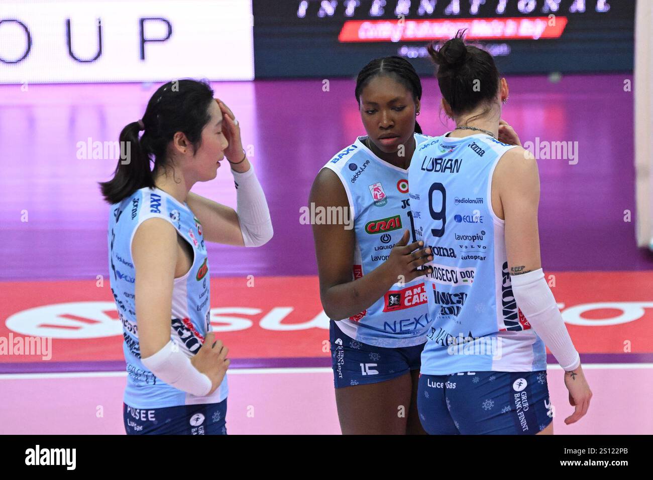 Treviso, Italy. 30th Dec, 2024. Ting Zhu and Merit Adigwe ( Prosecco ...