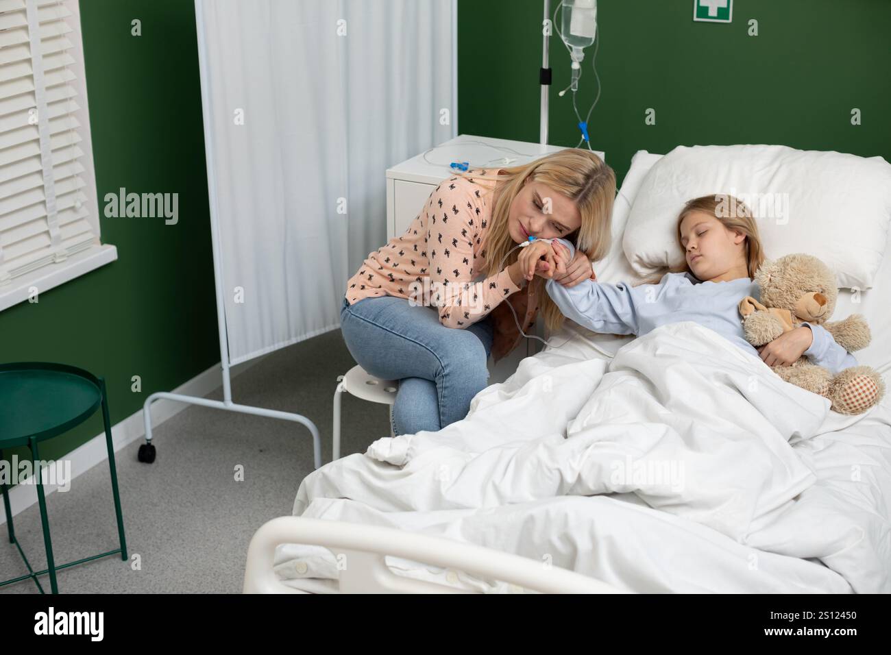 An emotional hospital visit highlighting the vital role of family ...