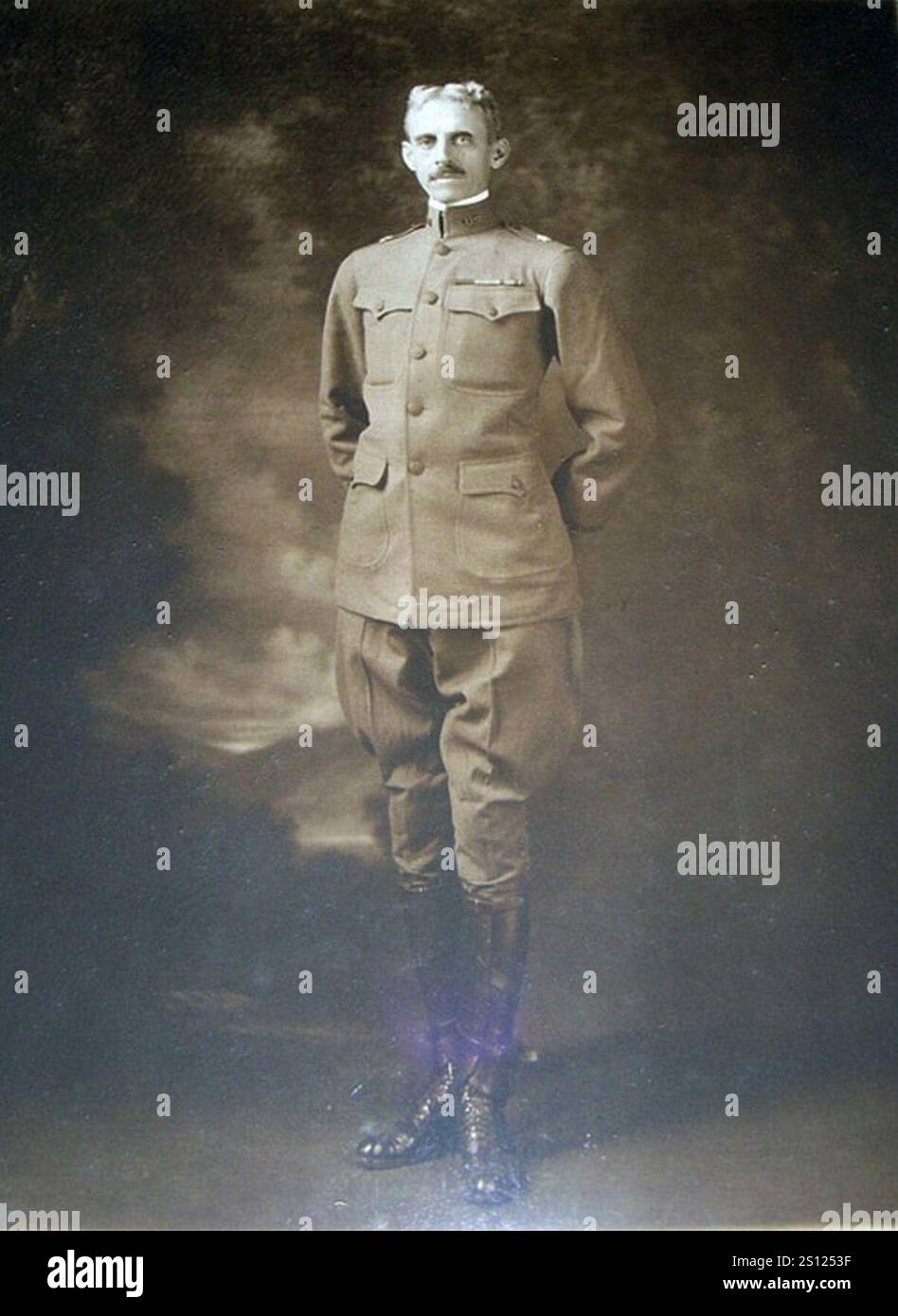 Evan M. Johnson (US Army brigadier general Stock Photo - Alamy