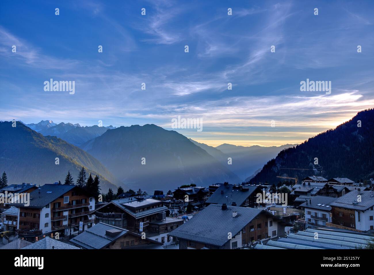 Haute route hiking verbier hi-res stock photography and images - Alamy