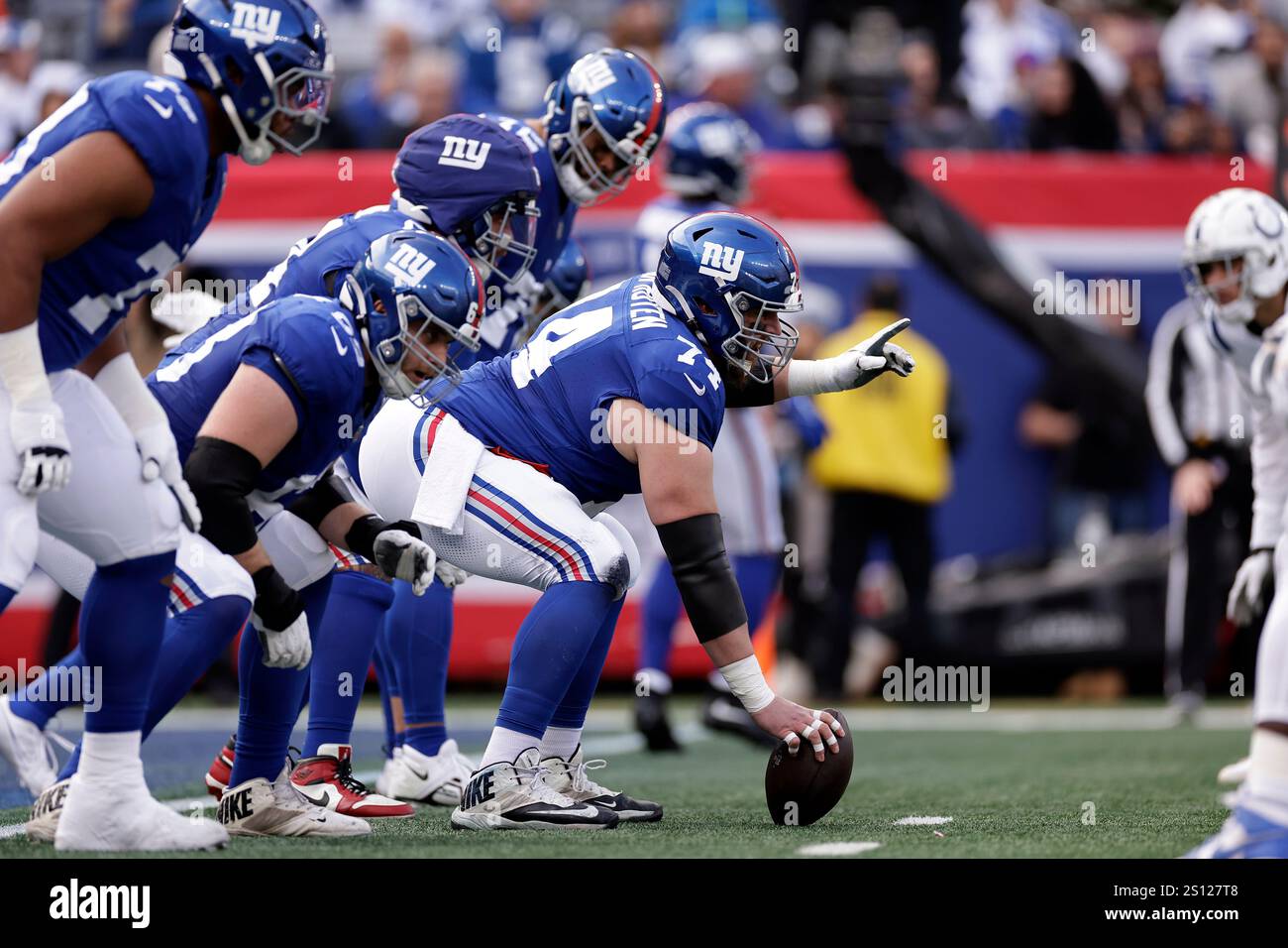 New York Giants guard Greg Van Roten (74) gestures during an NFL ...