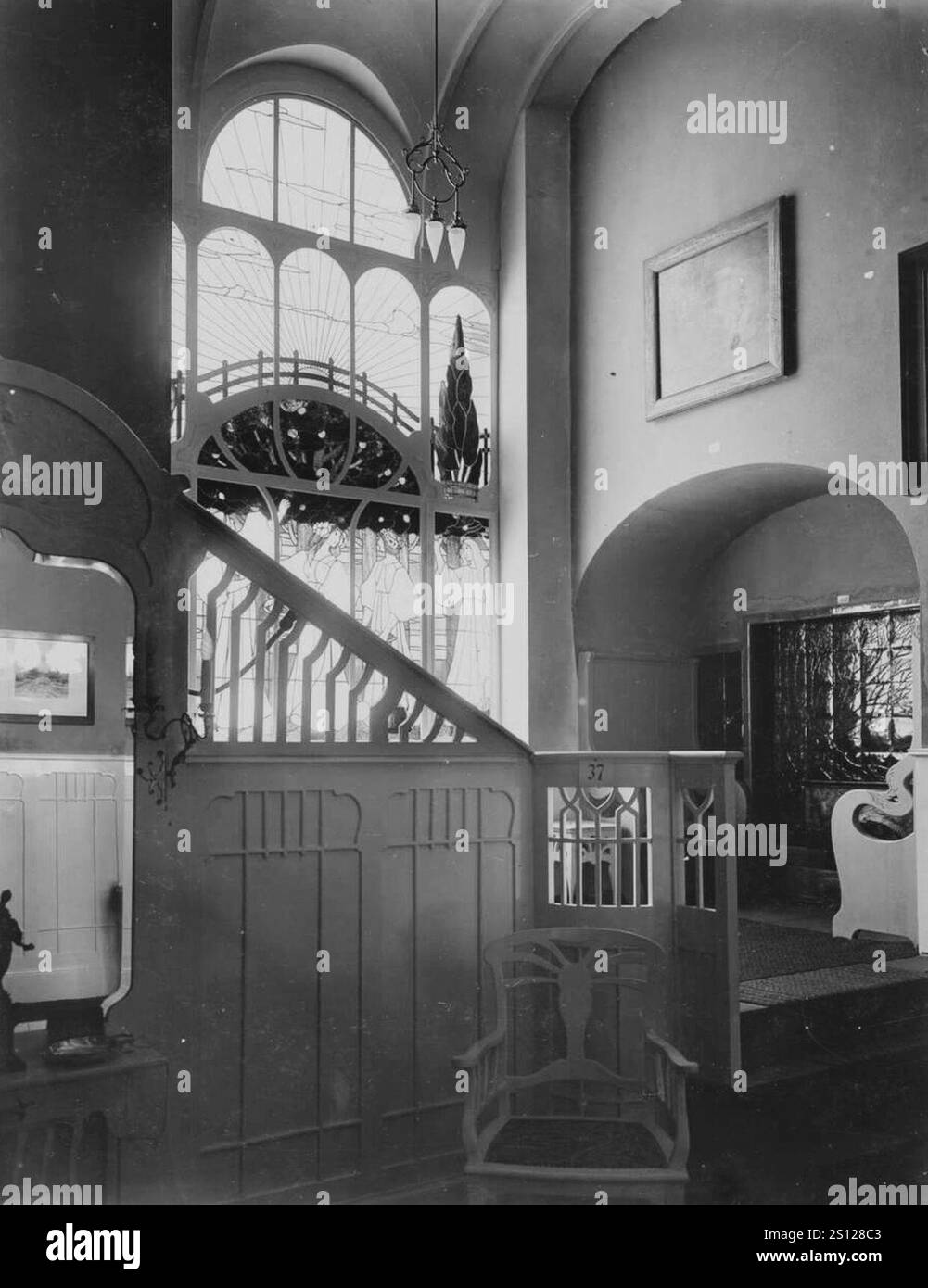 Exposición de arte alemán - horno y ventana bella época Dresde Stock ...