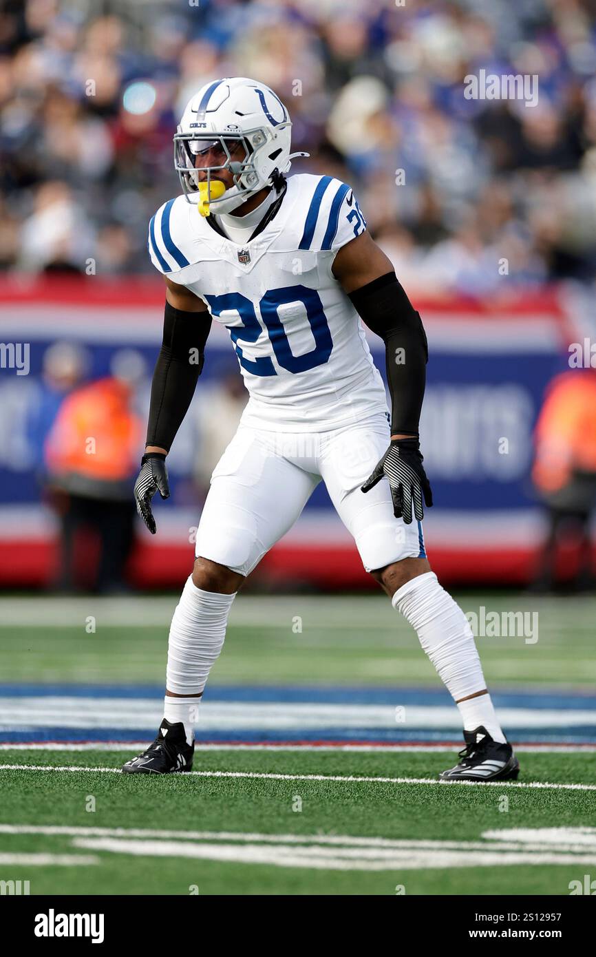 Indianapolis Colts safety Nick Cross (20) defends during an NFL ...