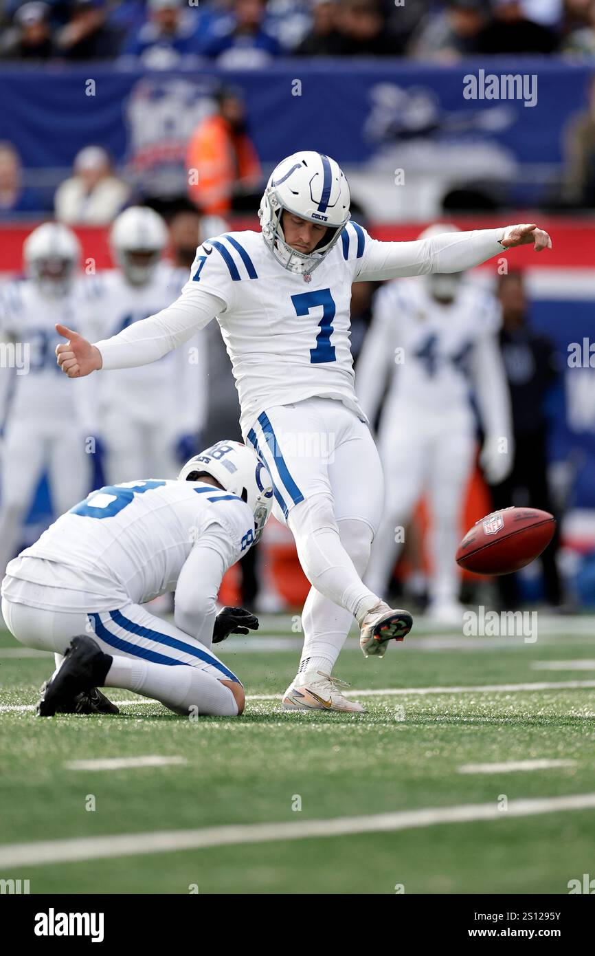 Indianapolis Colts place kicker Matt Gay (7) kicks during an NFL ...