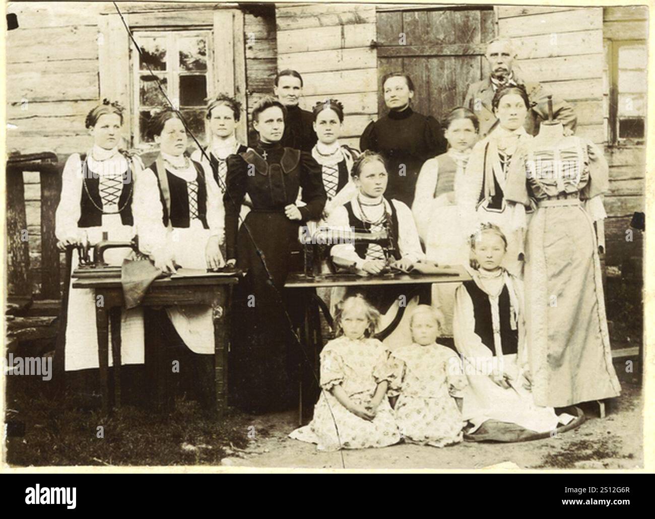 Family of Lithuanian book carrier Tomas Paliulis, and tailors school of ...