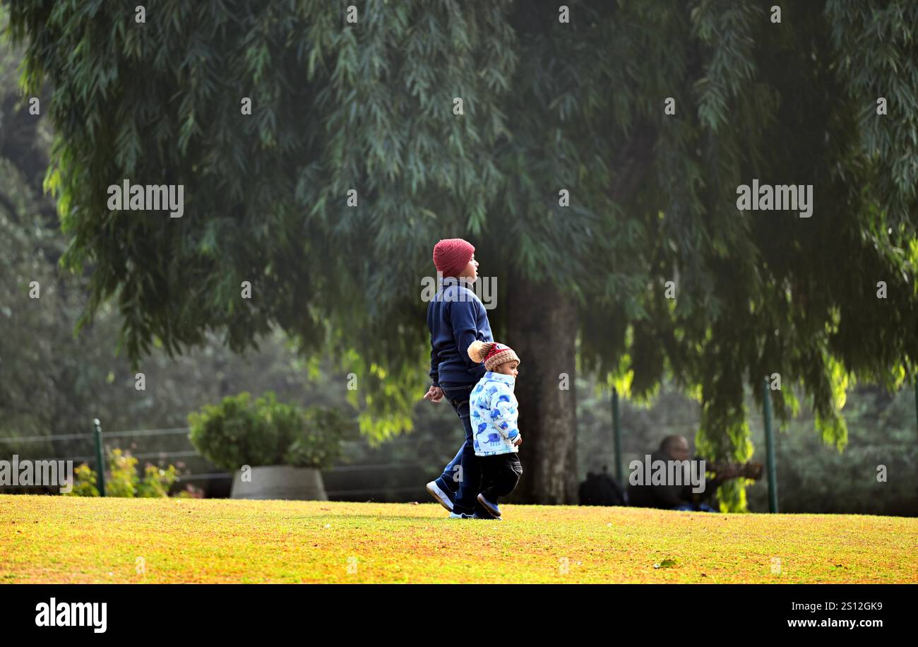 New Delhi, India. 30th Dec, 2024. NEW DELHI, INDIA - DECEMBER 29: Young ...