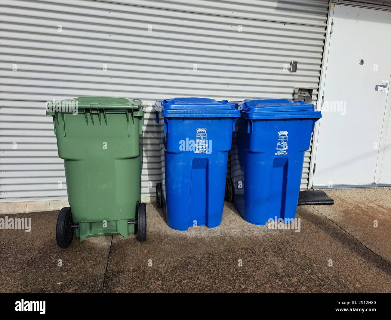 Organic and recycling wheelie bins at Mega Liquidation store in ...