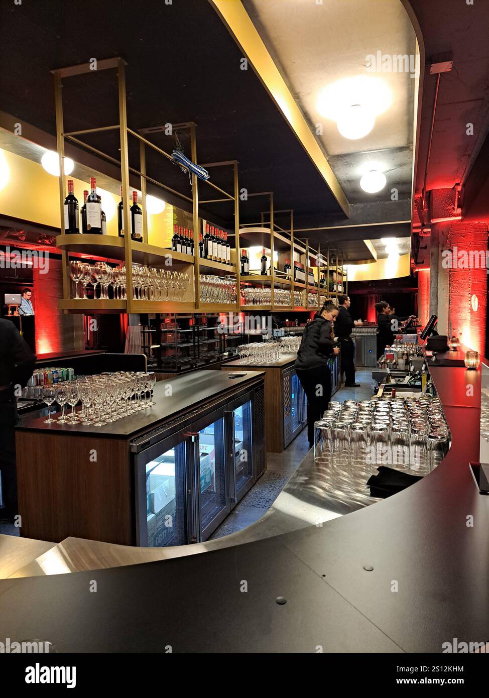 Bar inside the Bell Centre on Avenue des Canadiens-de-Montréal in ...