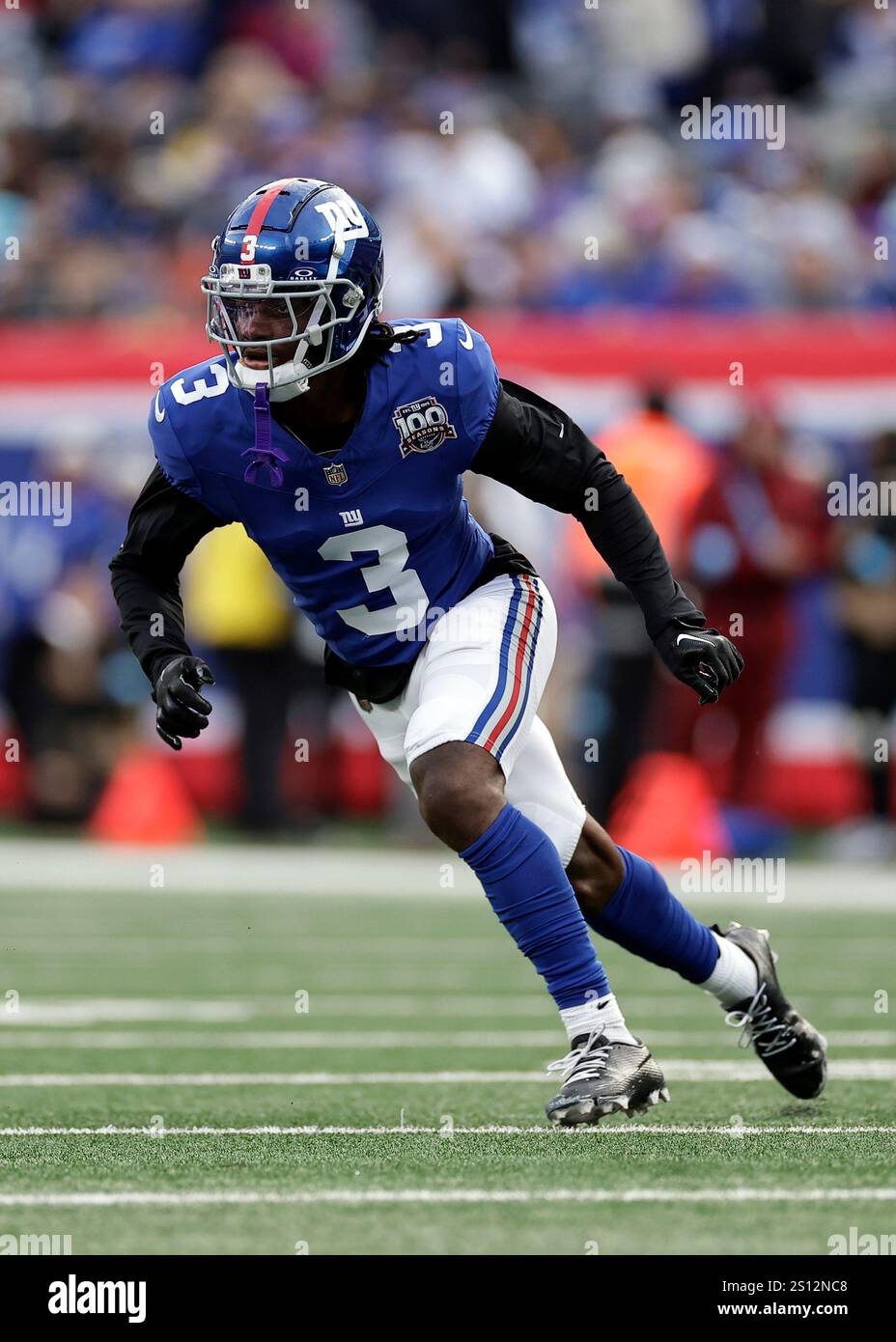 New York Giants cornerback Deonte Banks (3) defends during an NFL football game against the ...
