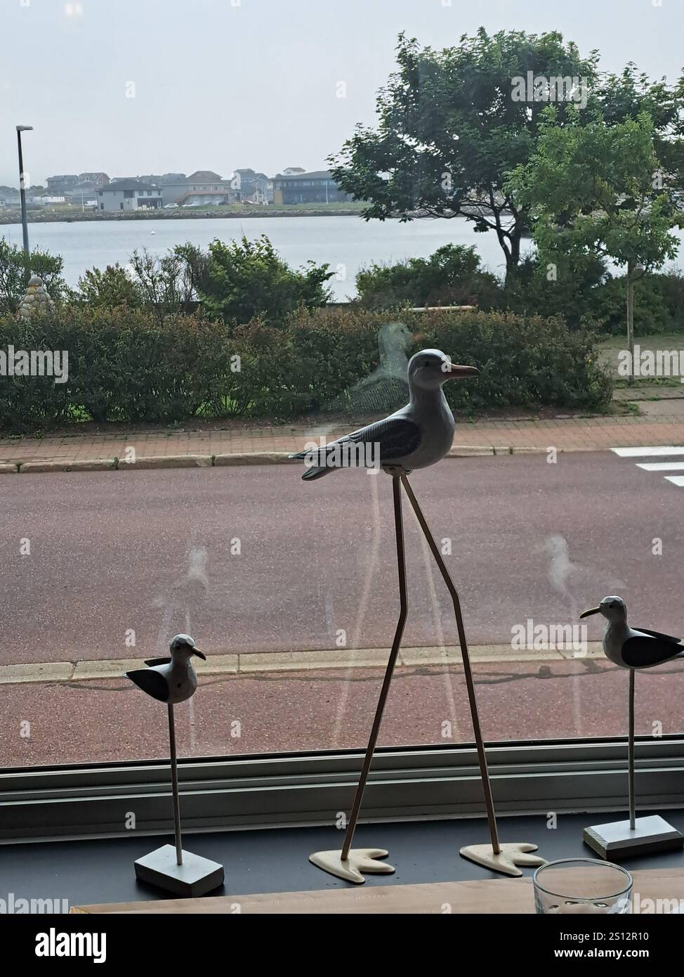 Seagull sculptures at Le Buddy restaurant at Hotel Robert in St. Pierre ...