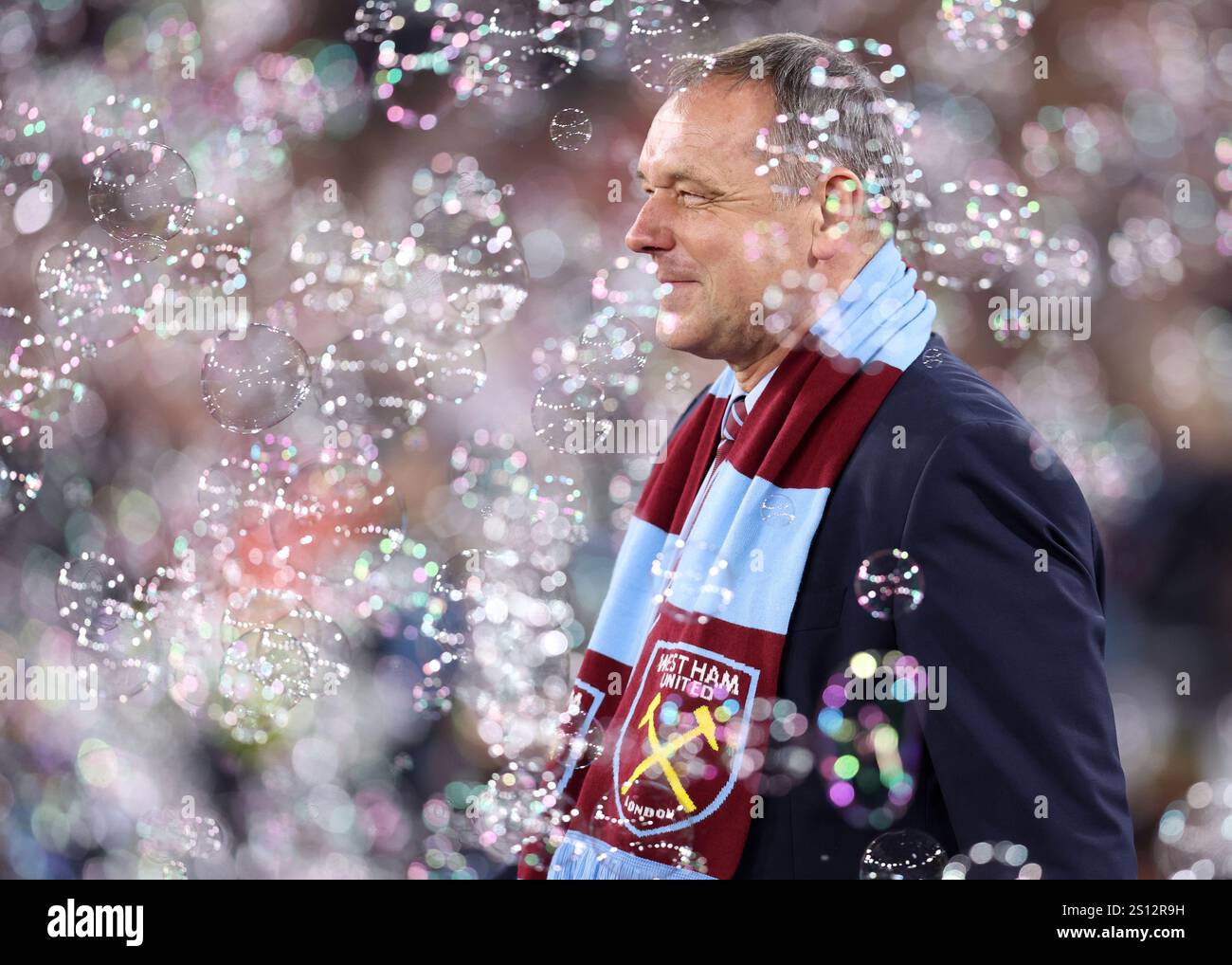 Former west ham player hi-res stock photography and images - Alamy