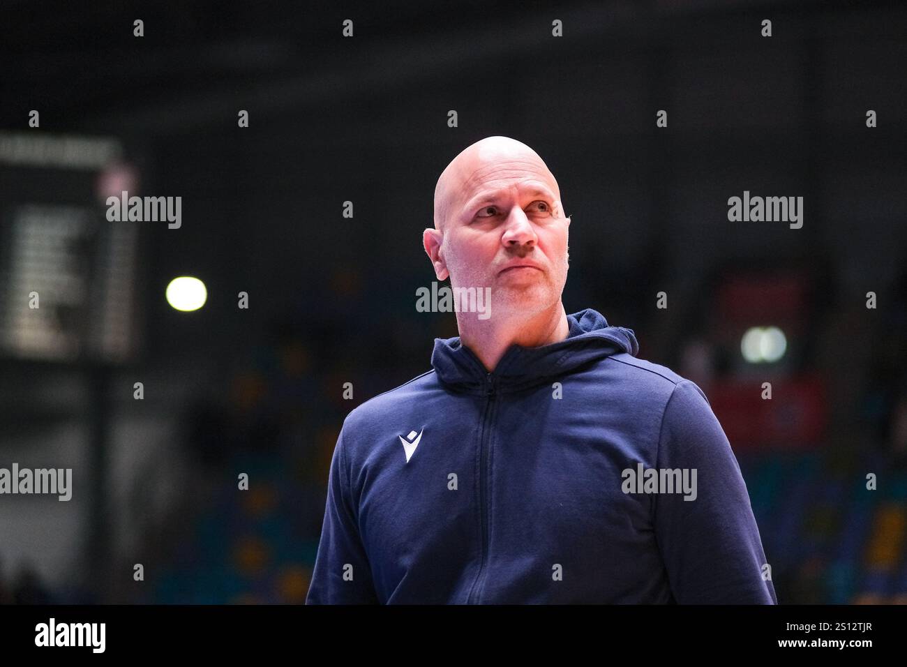 Denis Wucherer (Frankfurt Skyliners, Head-Coach) vor dem Spiel, GER ...