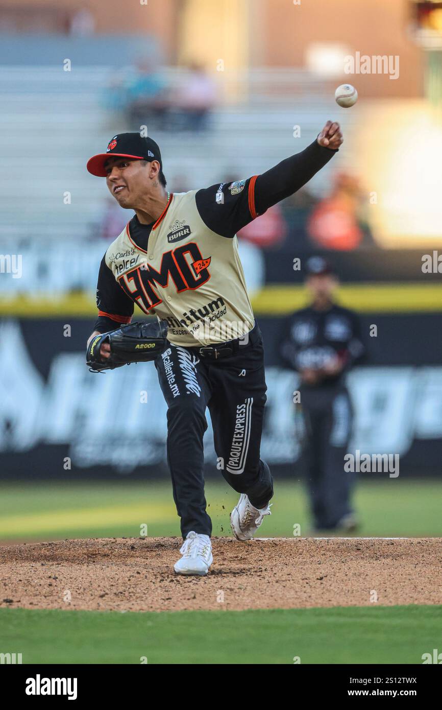 HERMOSILLO, MEXICO - DECEMBER 29: Jorge Rodriguez, Naranjeros de Hermosillo's starting pitcher ...
