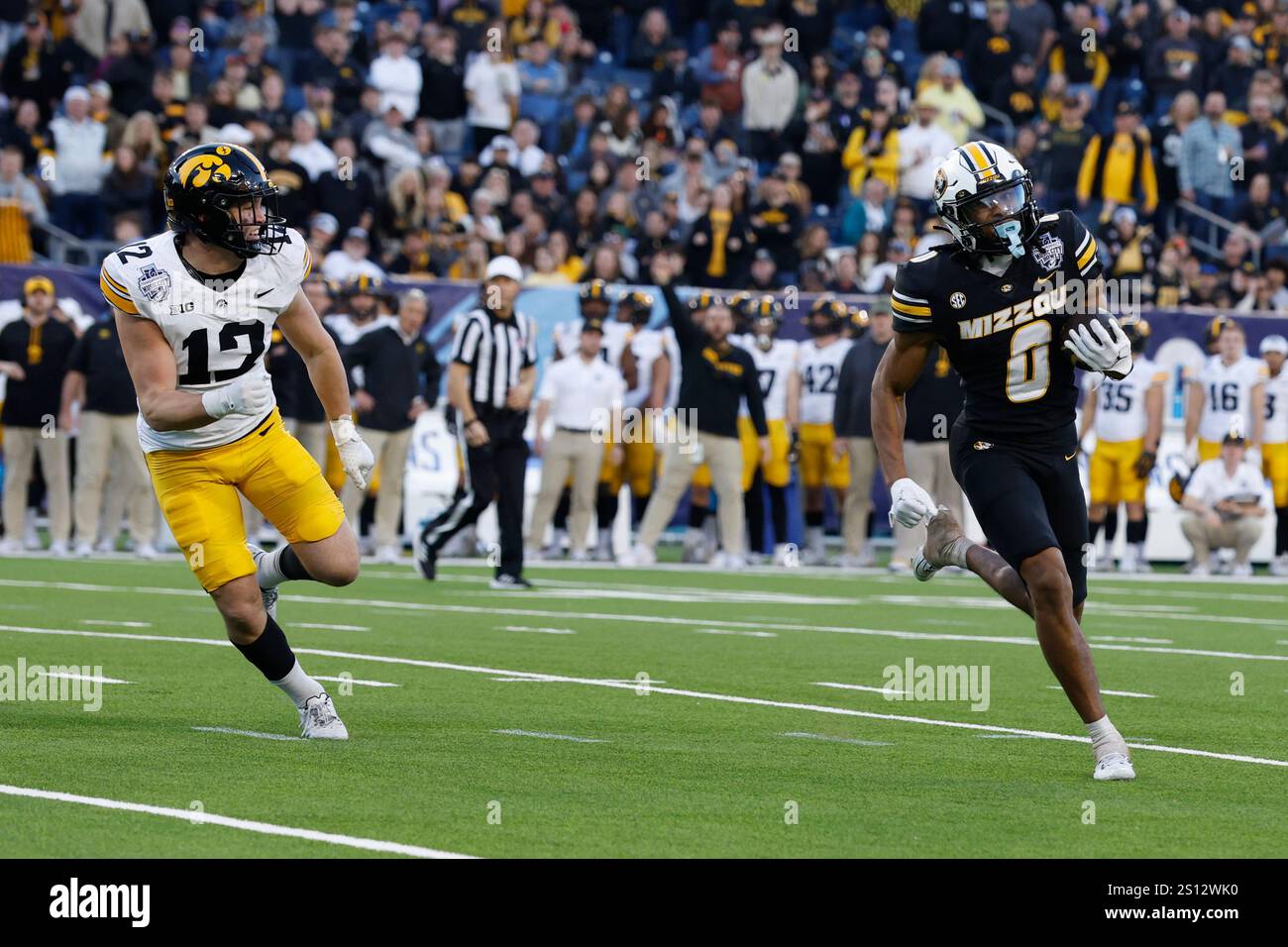 NASHVILLE, TN - DECEMBER 30: Missouri Tigers wide receiver Joshua ...